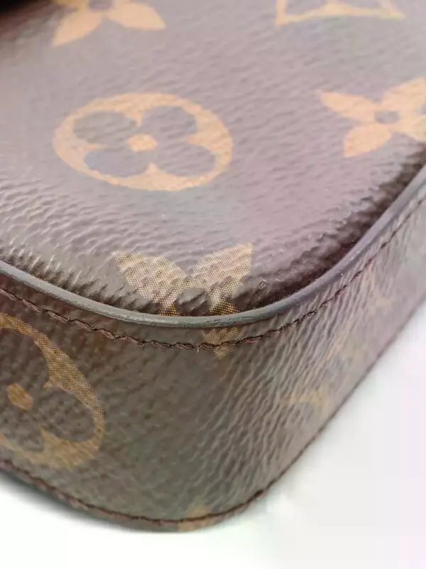 LOUIS VUITTON Monogram Felicie Shoulder Bag - Brown