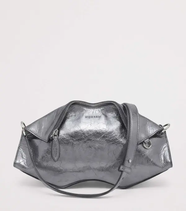 Alexander McQueen Cracked Metallic Leather Manta Pouch - Silver