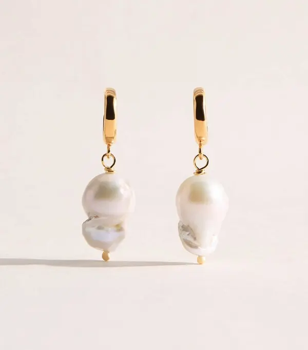 HERMINA ATHENS Plated Freshwater Pearl Hoop Earrings - Gold