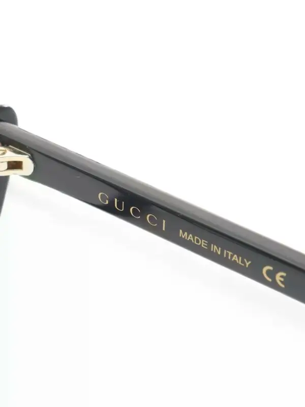 Gucci Cat-eye Glasses
