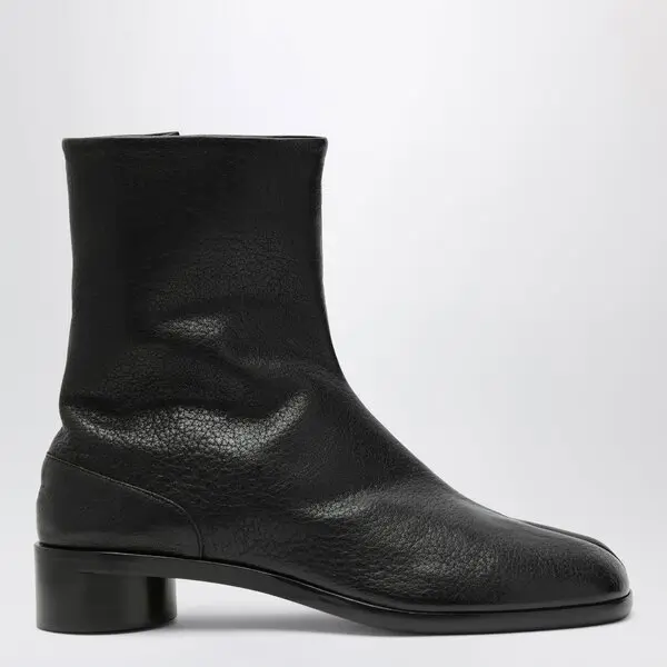 MAISON MARGIELA Tabi Leather Ankle Boots - Black