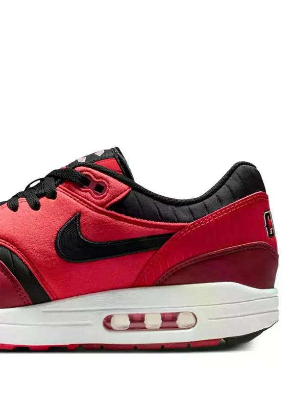 Nike Air Max 1 Sneakers