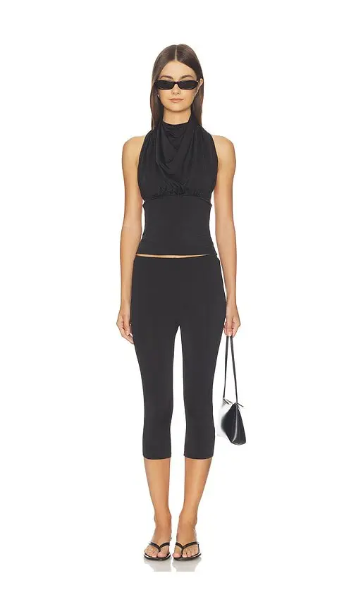 Superdown Jeyne Capri Set In . Also - Black