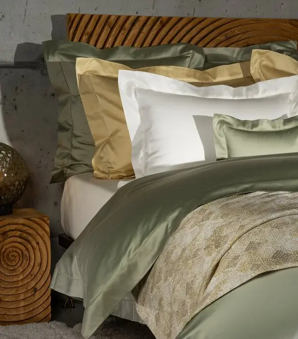 CELSO DE LEMOS Egyptian Cotton Bourdon King Duvet Cover - Brown