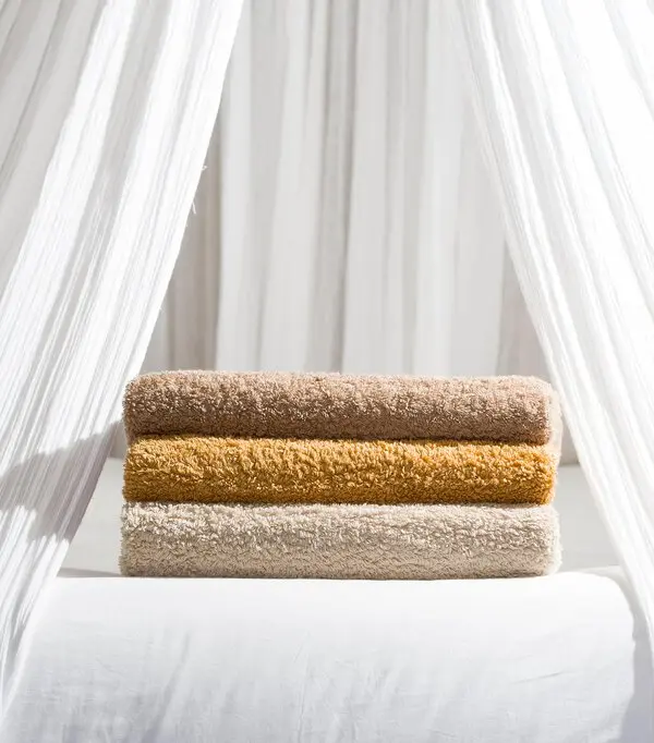 ABYSS & HABIDECOR Super Pile Face Cloth - Yellow
