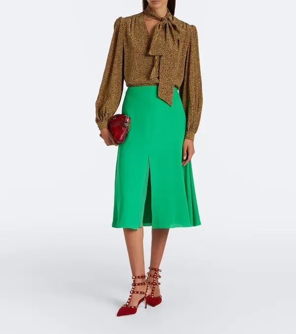 Valentino Garavani Rockstud Suede Pumps