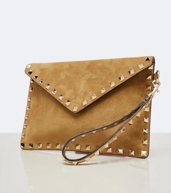 Valentino Garavani Rockstud Medium Suede Pouch - Beige