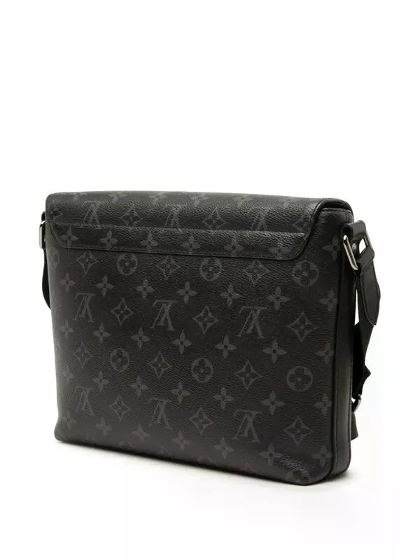 LOUIS VUITTON 2021 Monogram Eclipse District Pm Crossbody Bag
