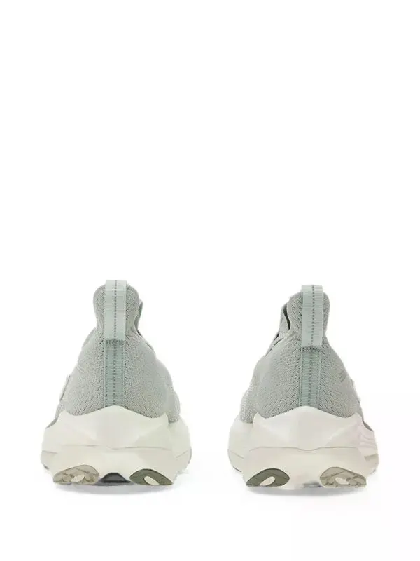 Mizuno Neo Vista 3 Running Sneakers