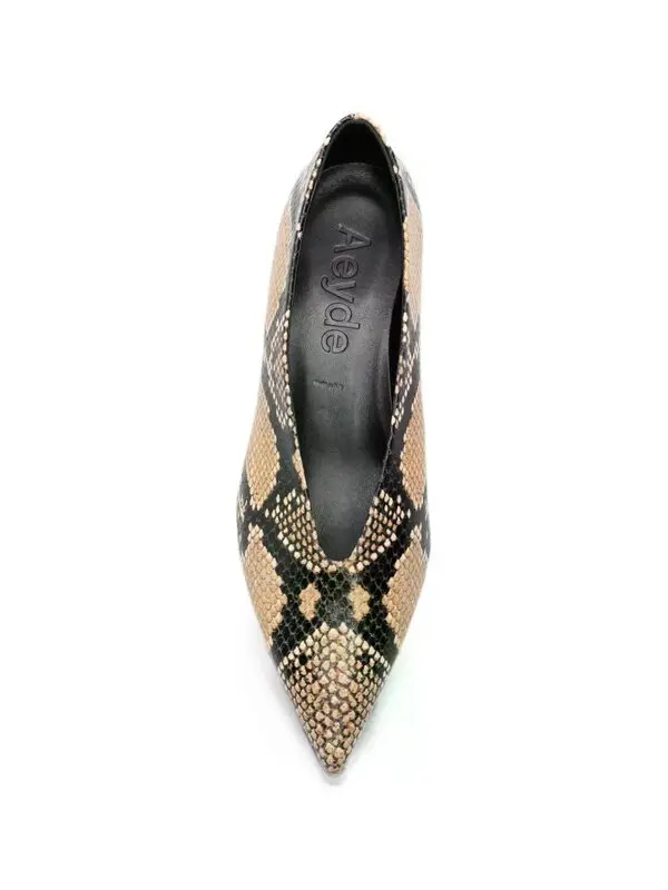 AeydĒ Clara Snake-effect Pointed-toe Pumps