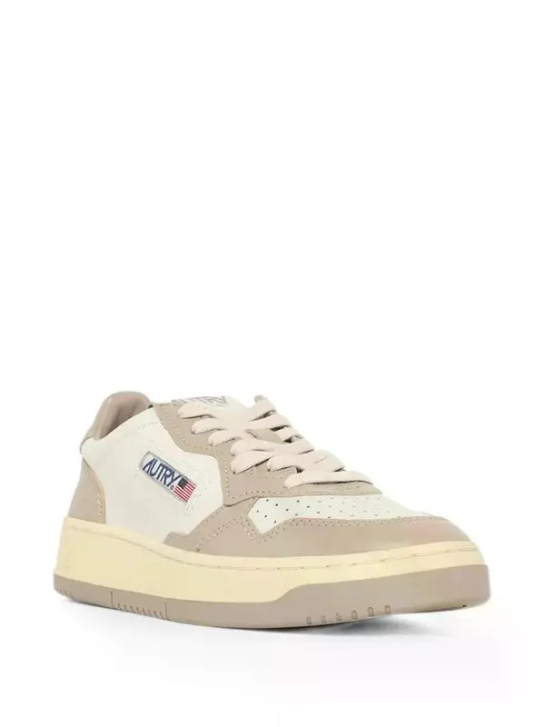 AUTRY Medalist Color-block Sneakers - Neutrals