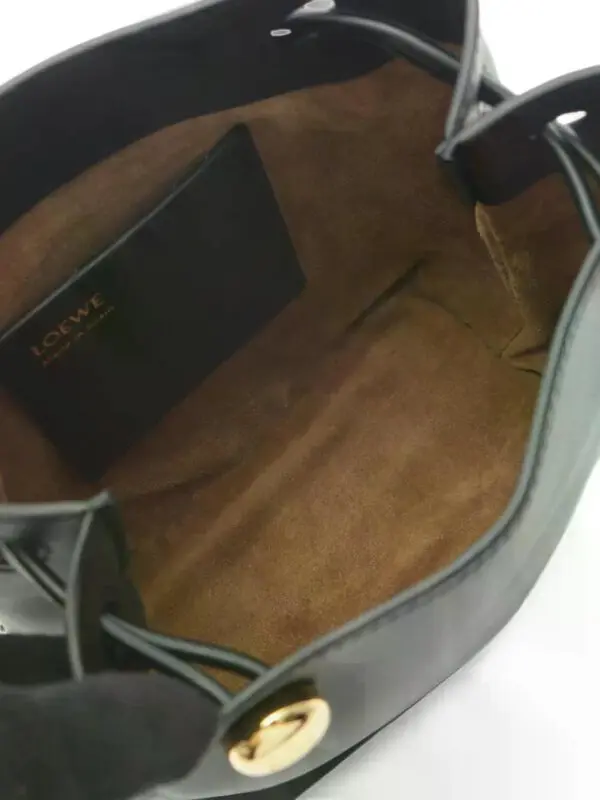 Loewe 2020s Pebble Leather Cross Body Bag - Black