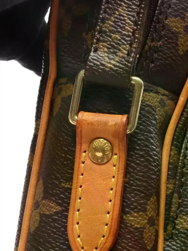 LOUIS VUITTON 2005 Monogram Amazone Crossbody Bag - Brown