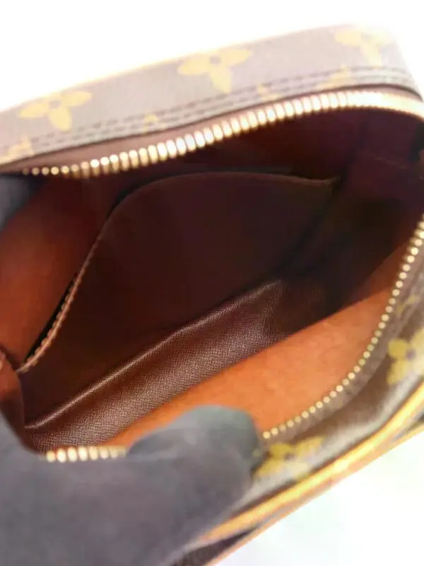 LOUIS VUITTON 2005 Monogram Amazone Crossbody Bag - Brown