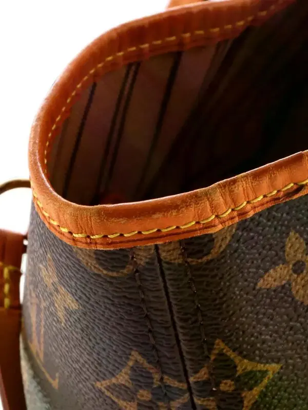 LOUIS VUITTON Monogram Canvas Gm Tote Bag - Brown