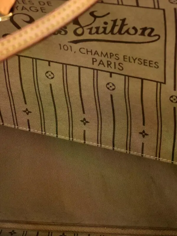 LOUIS VUITTON Neverfull Monogram Canvas Gm Tote Bag - Brown