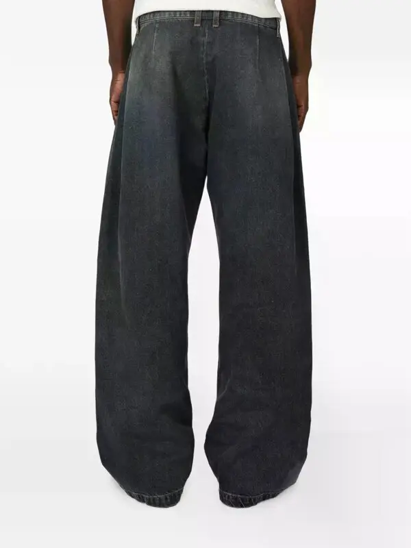 SEVENTH Side-pleat Wide-leg Jeans