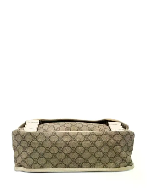 Gucci Gg Supreme Crossbody Bag