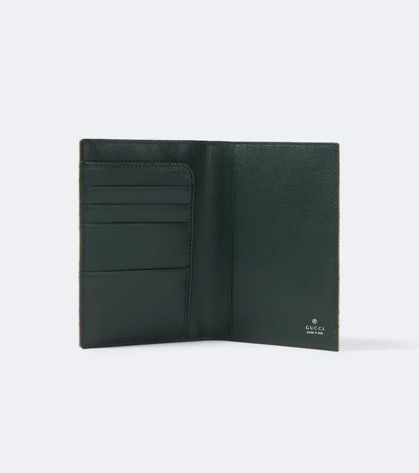 Gucci Essence Classic Gg Canvas Passport Holder