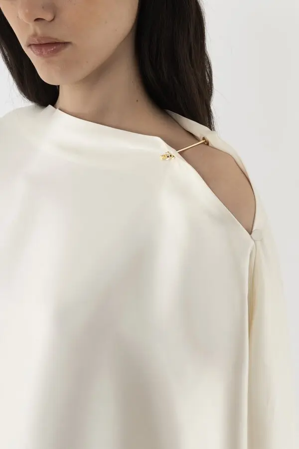 Arakii Poncho Top