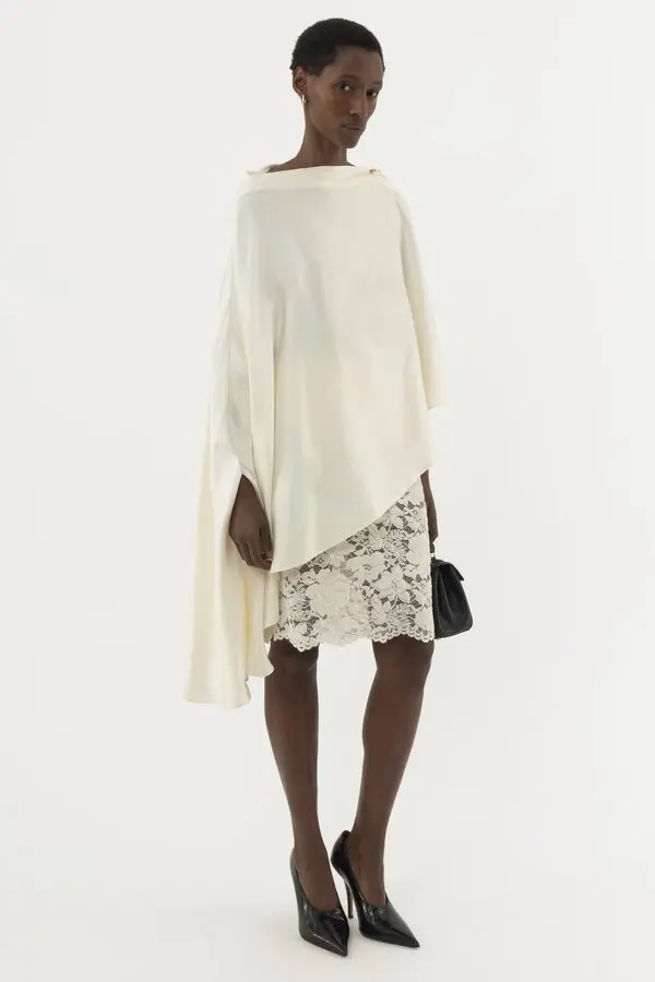 Arakii Poncho Top With Boat Neckline - Off-white