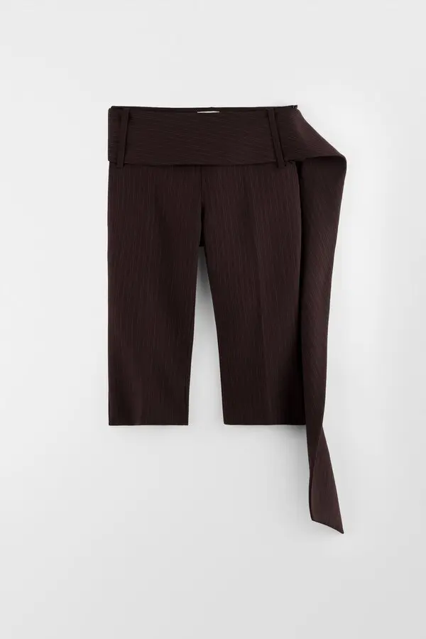 Arakii Wide Belted Capri Pants With Straight Leg And Slit Hem