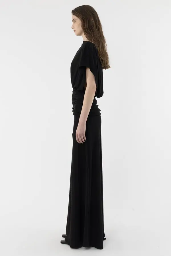 Arakii Tight Waist Gown - Black