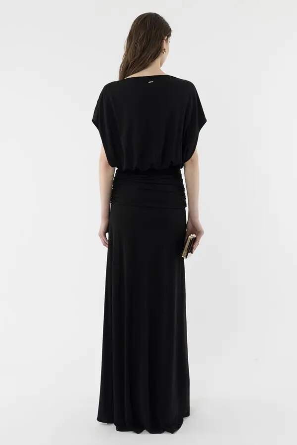 Arakii Tight Waist Gown - Black