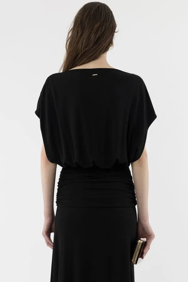 Arakii Tight Waist Gown - Black