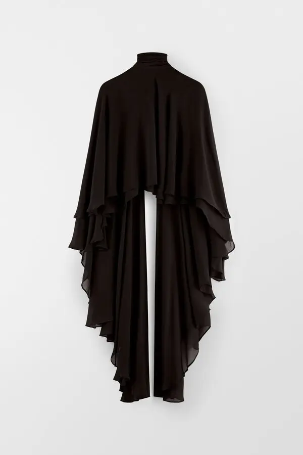 Arakii Flowy Maxi Cape