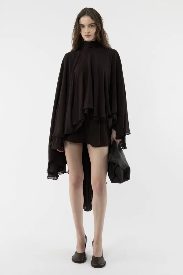 Arakii Flowy Maxi Cape