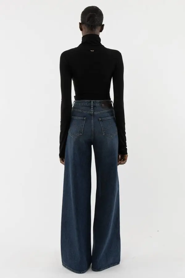 Arakii Wide Jeans
