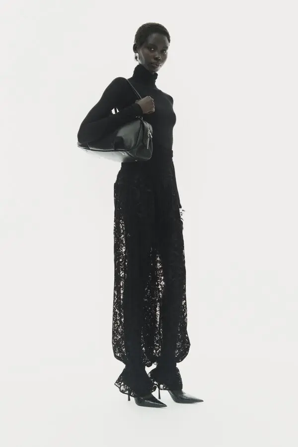 Arakii Velvet Lace Balloon Pants