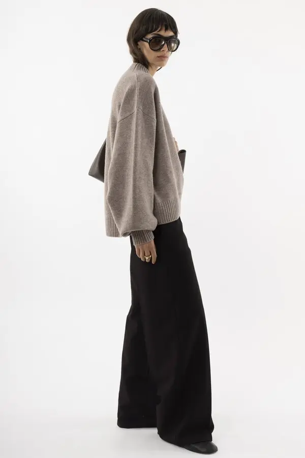 Arakii Knitted Sweater