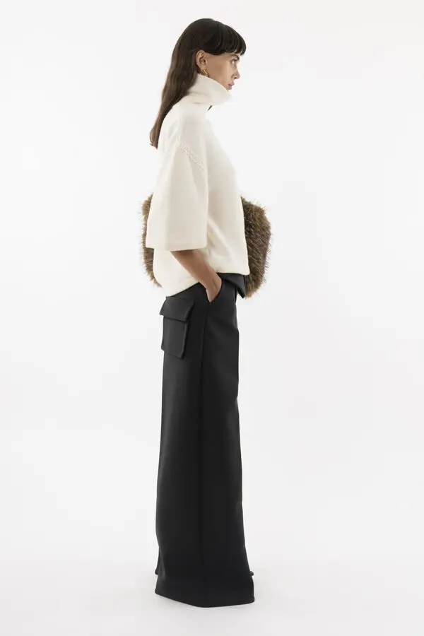 Arakii Knitted Turtleneck T-shirt