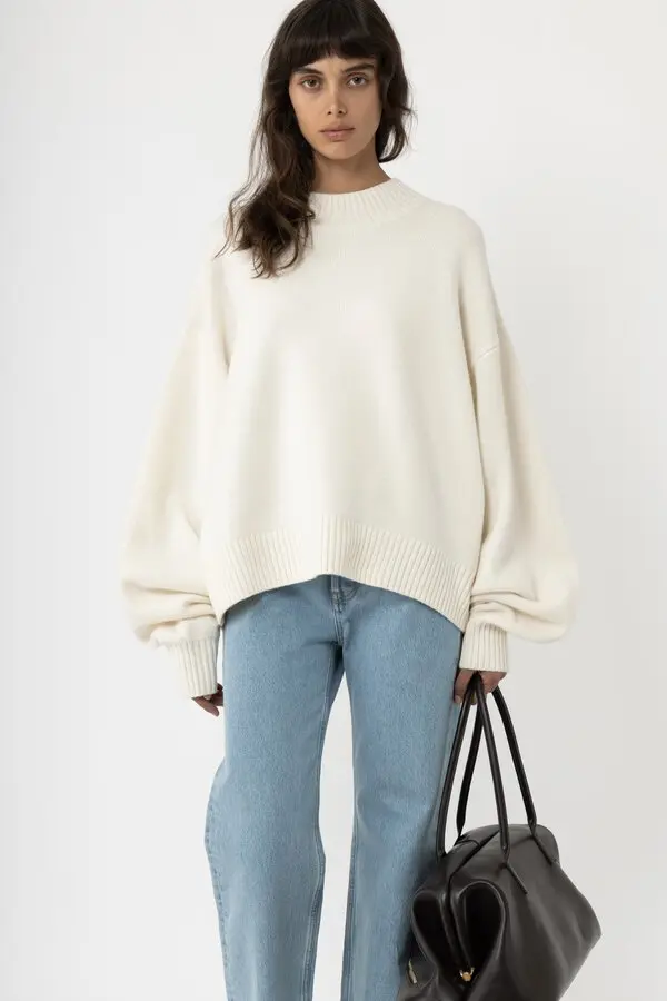 Arakii Merino Wool Knitted Sweater With Voluminous Sleeves - Cream