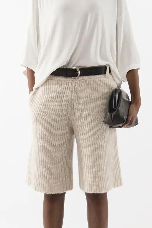Arakii Knitted Bermuda Shorts