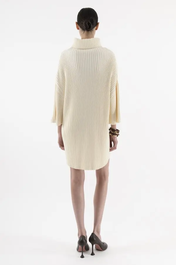 Arakii Braided Knit Sweater