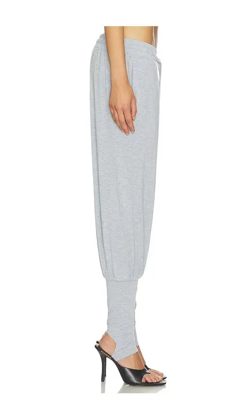 NIIHAI Stirrup Jogger In . Also