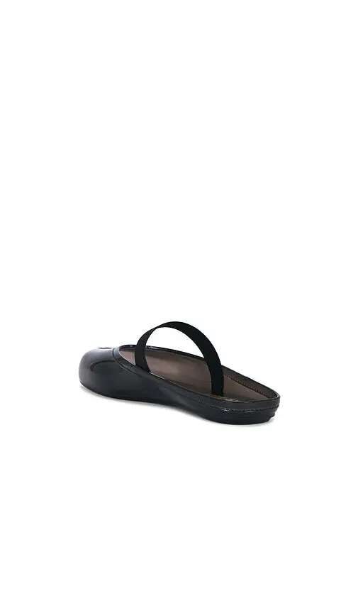 Steve Madden Cova Flat In . Also