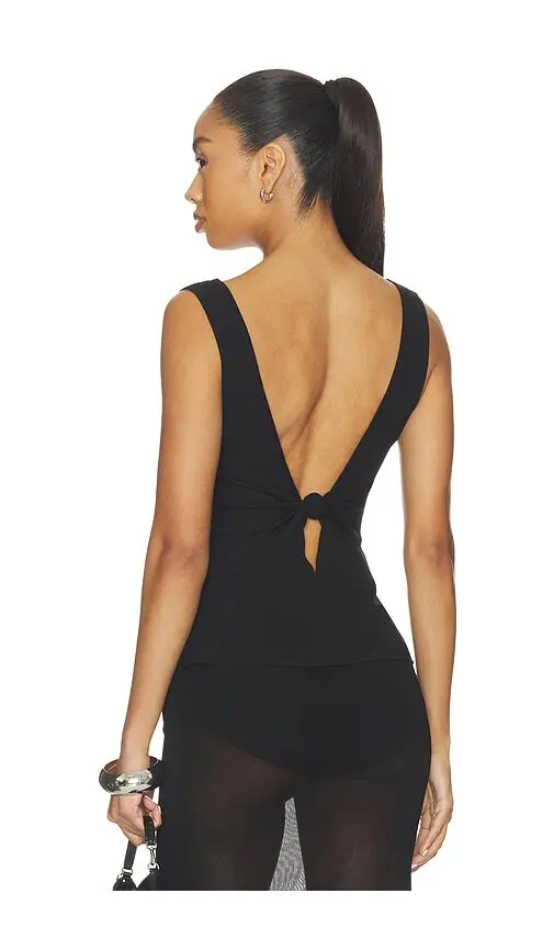 GEEL Roman Top In . Also