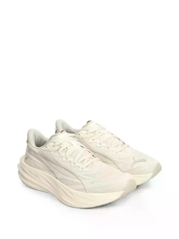 PUMA Deviate Pure Nitro Sneakers