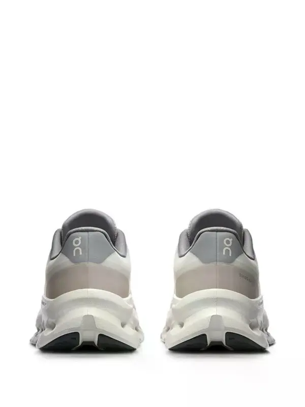 On Cloudtilt Remix Low-top Sneakers