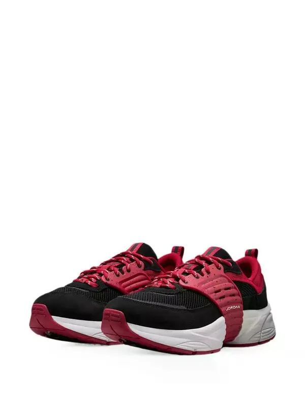 JORDAN Trunner O/s Sneakers