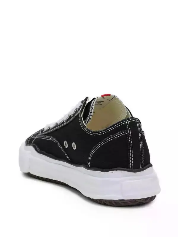 Mihara Yasuhiro Round-toe Low-top Sneakers
