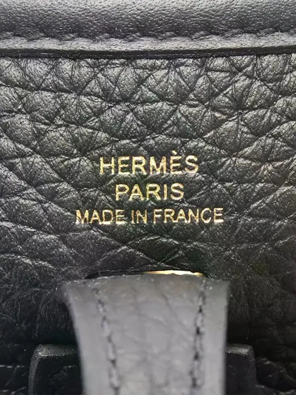 Hermès Clemence Evelyne Tpm 16 Crossbody Bag - Black