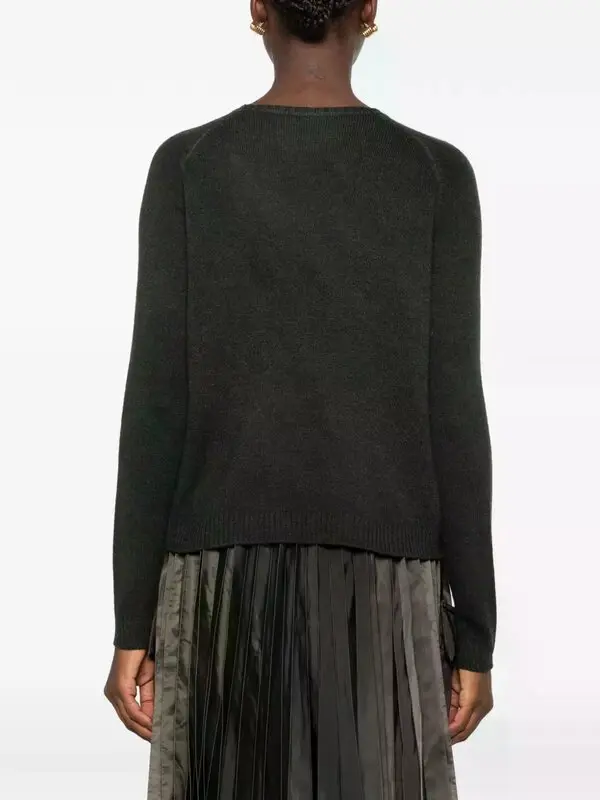 BASE Round-neck Sweater