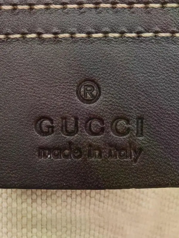 Gucci Gg Supreme Crossbody Bag