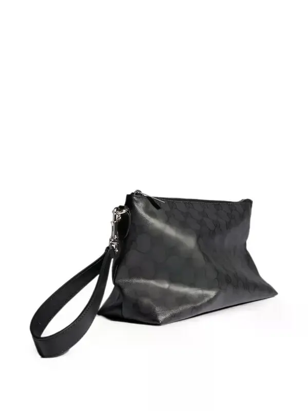 Gucci Small Essence Classic Gg Supreme Clutch Bag