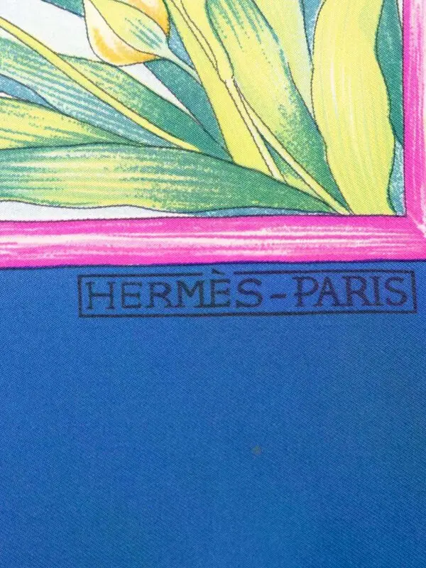 Hermès 1989 Giverny Silk Scarf 90 Scarves